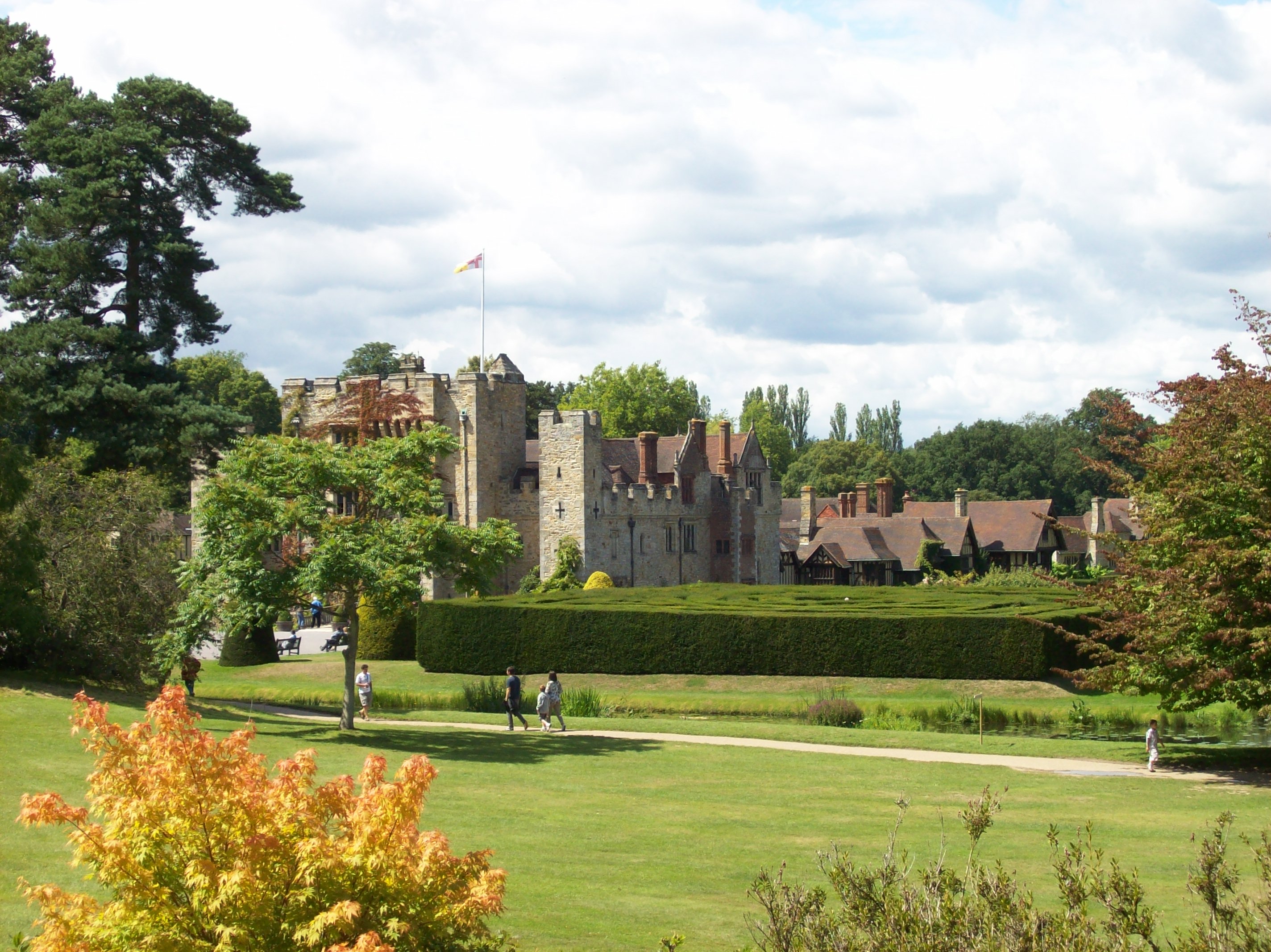 Hever Castle - A Magical Place - The Anne Boleyn Files