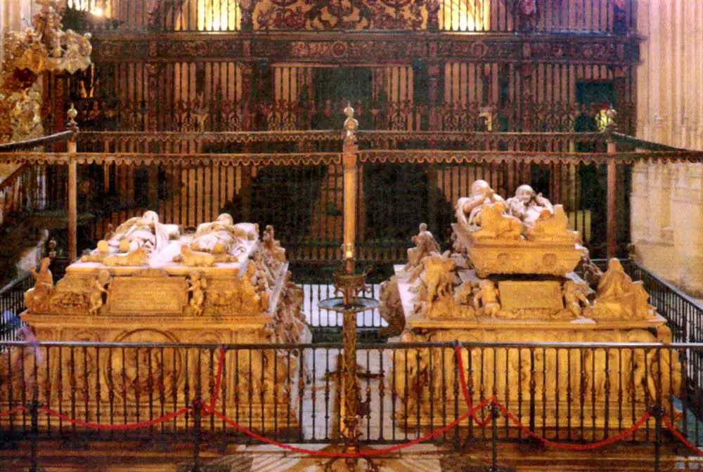 La Capilla Real de Granada - The Tombs of Ferdinand, Isabella and Juana ...