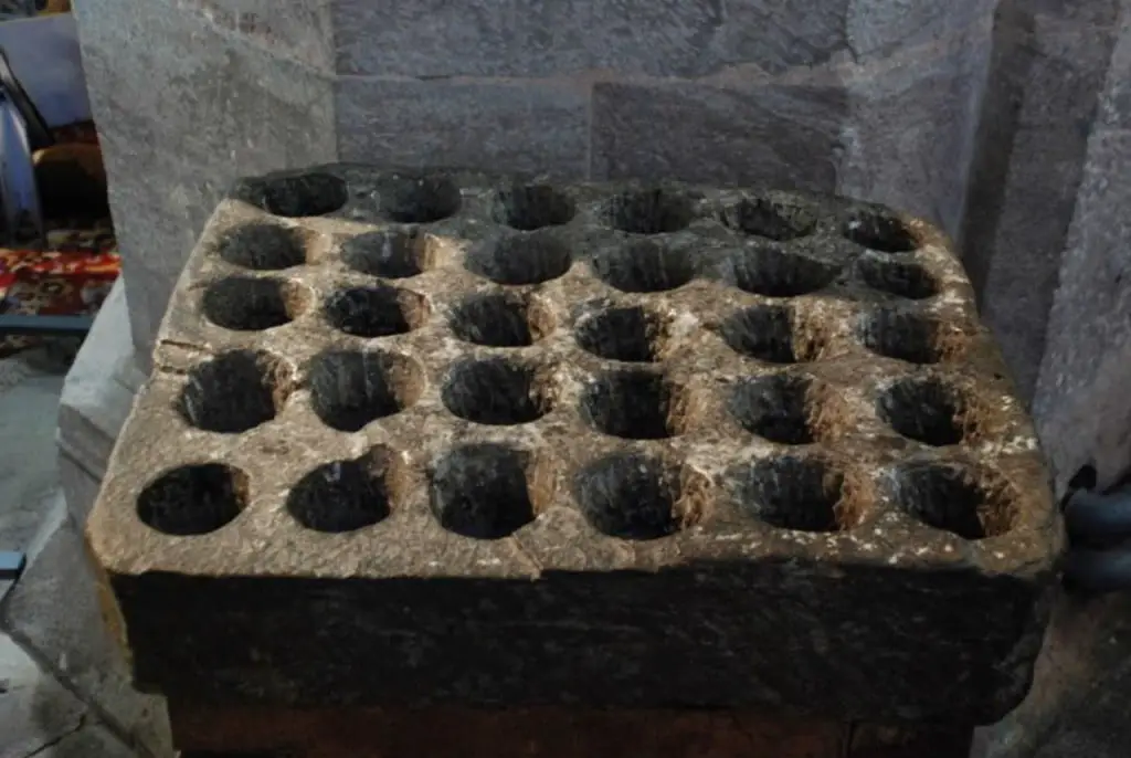 Mos Monasteriorum - Guest Post by David Rayner - The Anne Boleyn Files